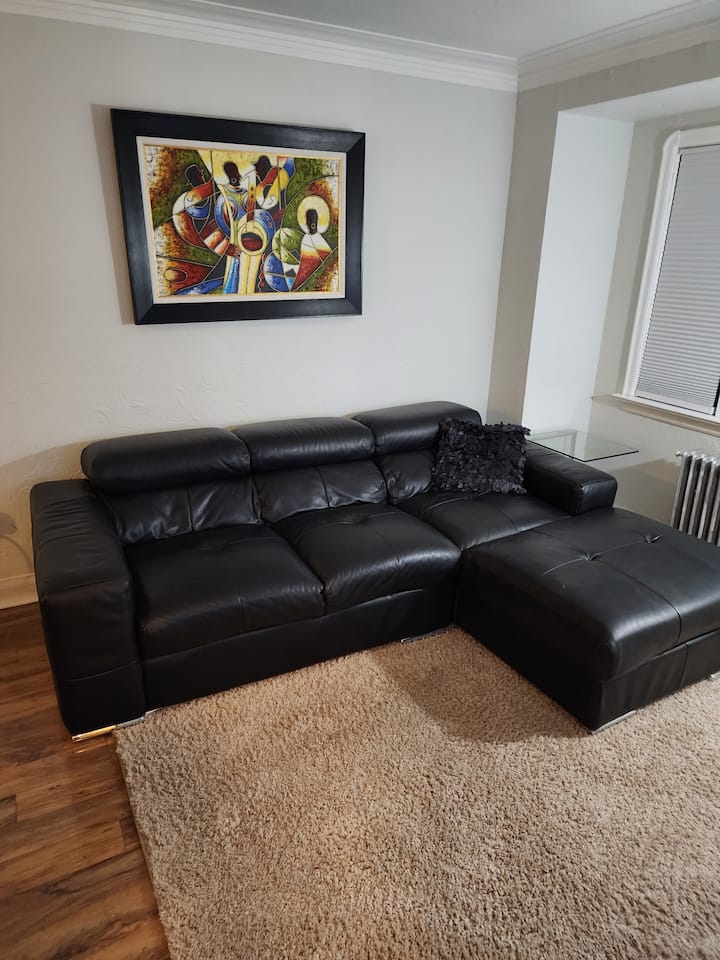 Charming 1 Bedroom Apartment - Toronto