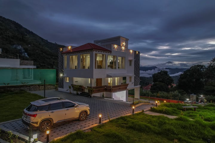 Avj Nest - 2 Br Villa With Mountain View - Kodaikanal