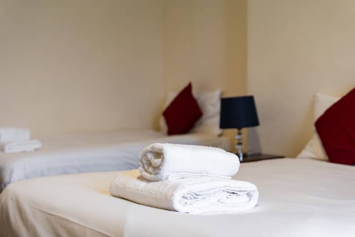 Standard Family Of 3 Room | The Royal Hotel Crewe - Crewe