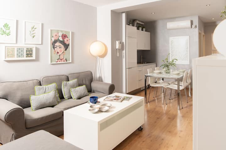 Alohamundi Cristo De Burgos - Seville