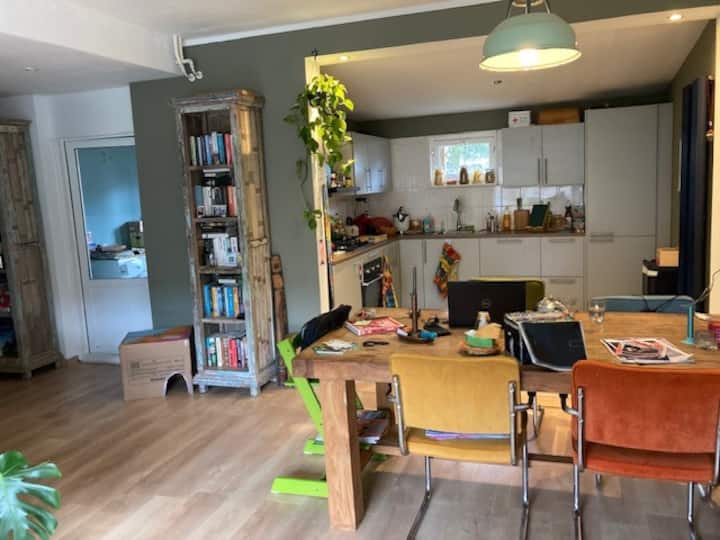 Gezellig Huis Nabij Dierens Bos - Dieren