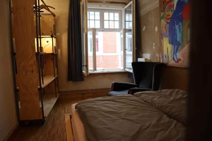 Privatzimmer In Szene-juwel - Lübeck