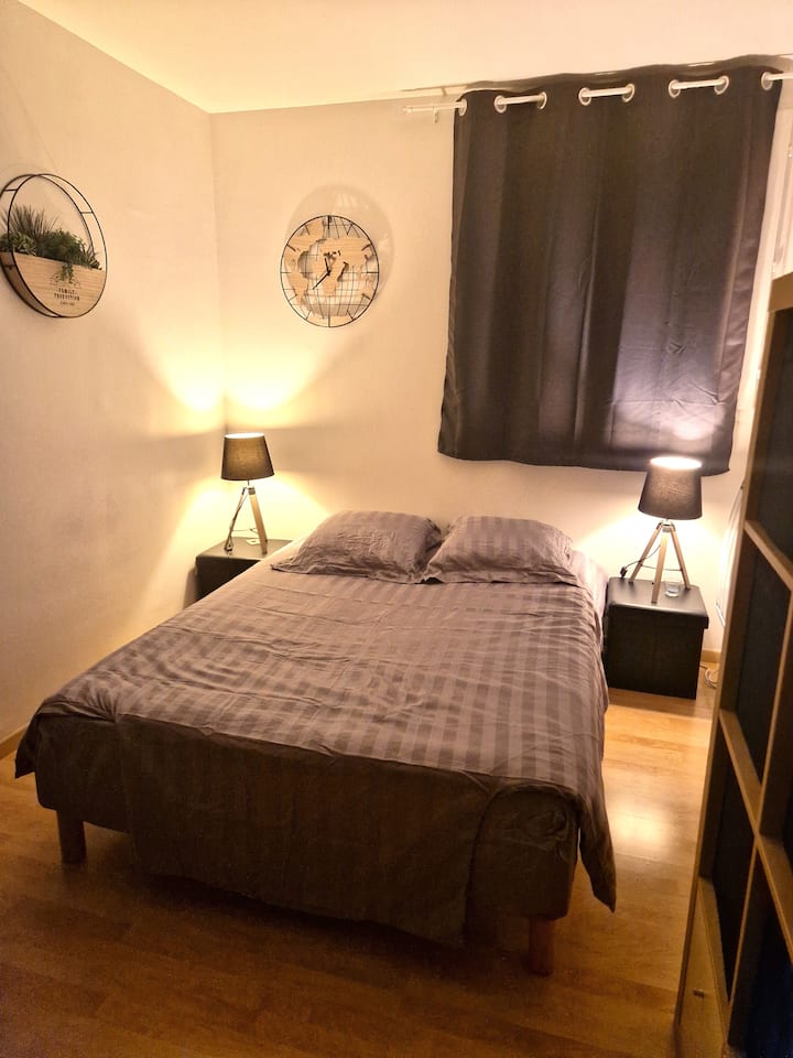 Chambre à Montigny Le Bretonneux - Montigny-le-Bretonneux