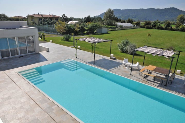 Villa Micol Tra Liguria E Toscana - La Spezia