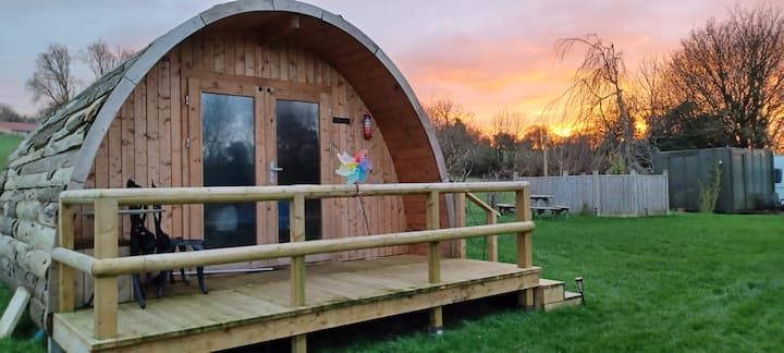 "Willow View" At Willow Vale Animal Experience. - Dorset