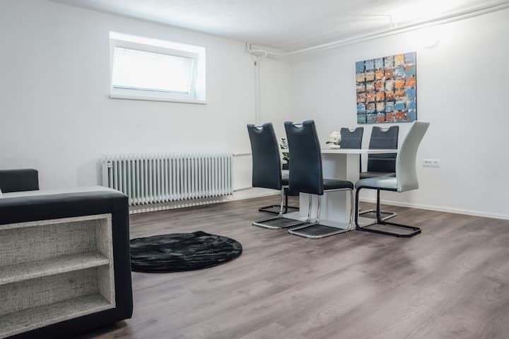 Palace Garden- Black King Luxury Apartment - Ljubljana