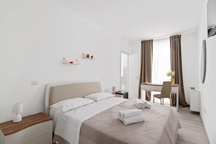 Suite N.4 Con Bagno Privato E Terrazzo Panoramico - Sant'Agata di Militello