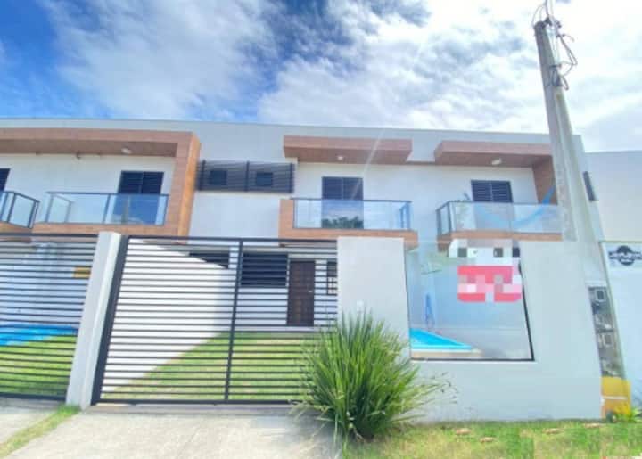 Sobrado Aconchegante Na Praia! - Guaratuba