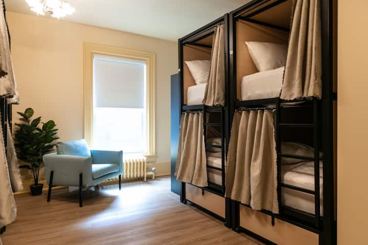 Qbeds Auberge Jeunesse - Dortoir Mixte 12 Lits - Quebec
