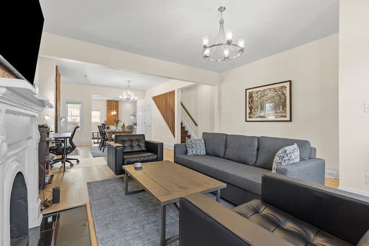 Lawrenceville 3br Home With Music+games+corn Hole - Pittsburgh, PA