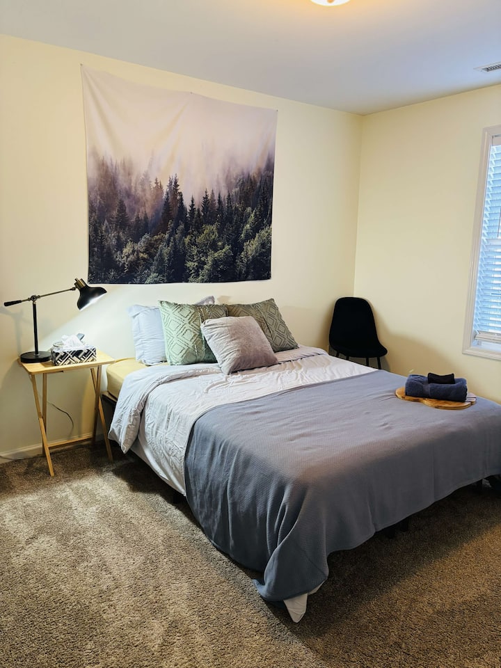 Entire 2nd Floor - 15 Min From Ilm - Leland, NC