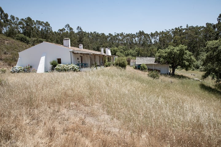 Muxima, Rural Escape - Ceu & Tâmara (Double Room) - Aljezur