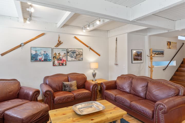 Town & Trail Retreat | Patio, Lift 7 + Hot Tubs - Telluride, CO