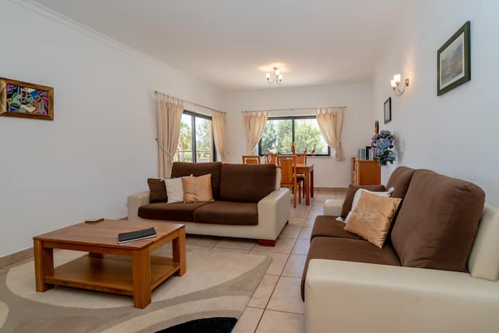 Espaçoso, Luminoso E Arejado. - Lagos