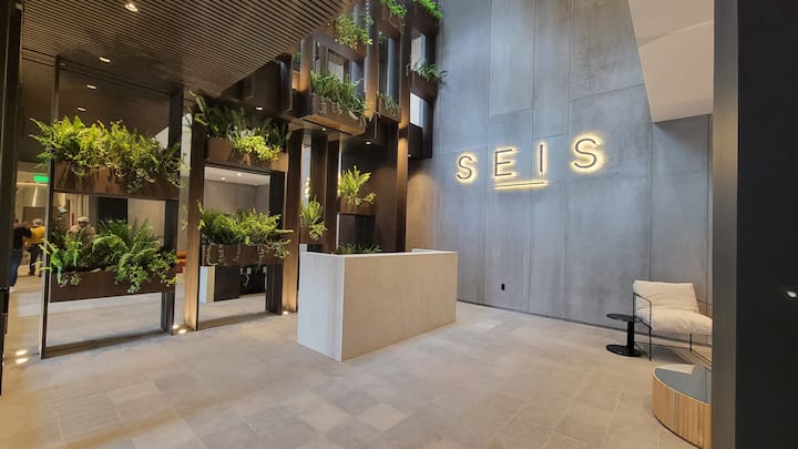 Estudio Moderno Sector La Carolina P11 (Edif Seis) - Quito