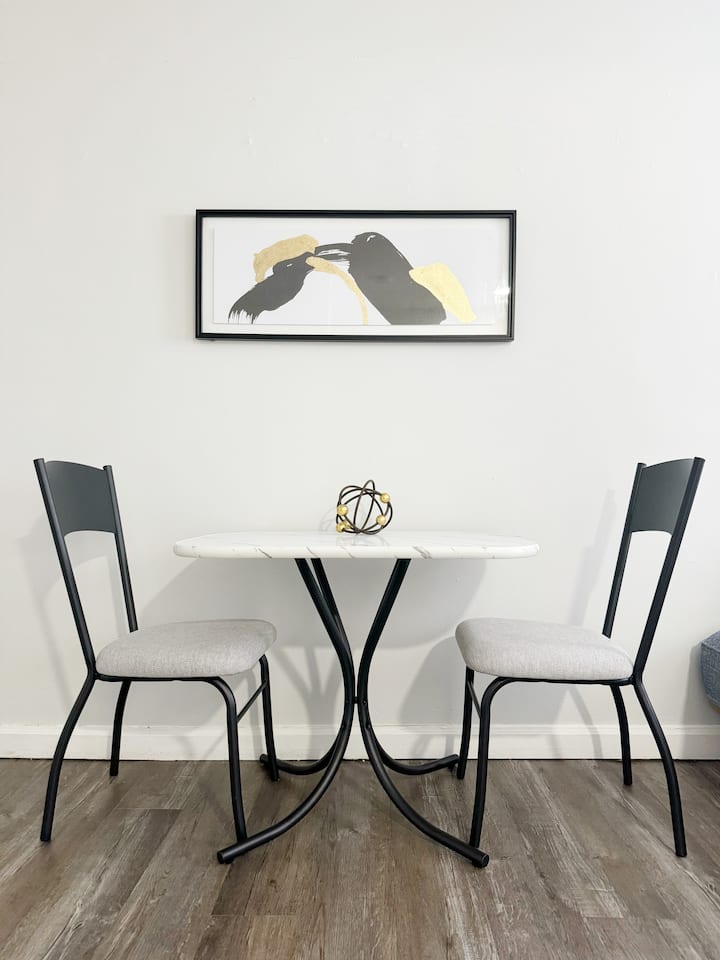 Newburgh Stylish Apt E | 1br/1ba - Boonville, IN