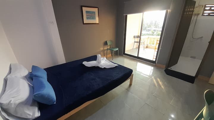 Two Bedrooms Apartment Top Floor - Patong Beach