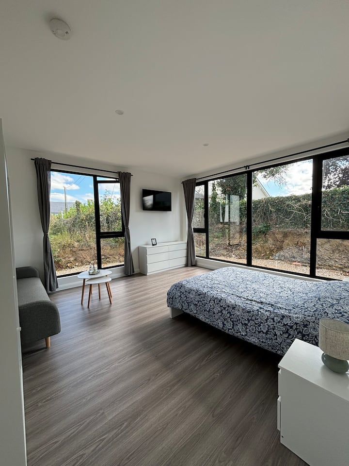 Deerpark Villa Sleeps 14 - Cashel