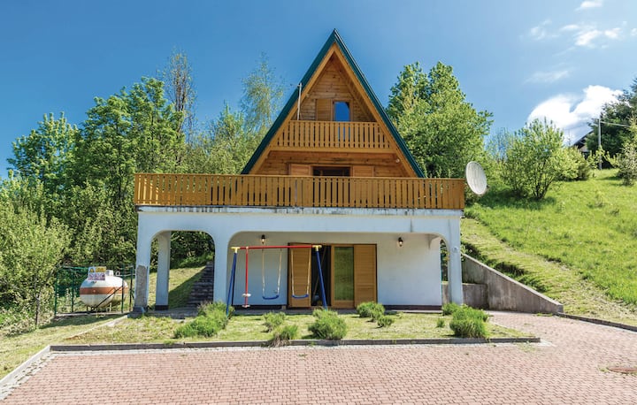 House With Pool And Sauna - Osilnica