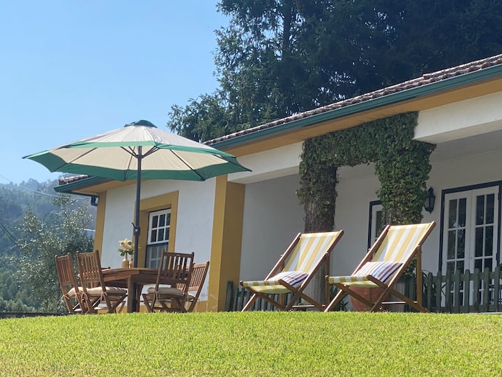 Casa De Santiago-country Retreat - Tondela