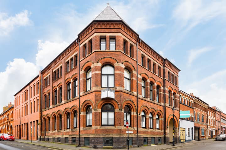 4-bed Townhouse Birmingham Jq - Birmingham