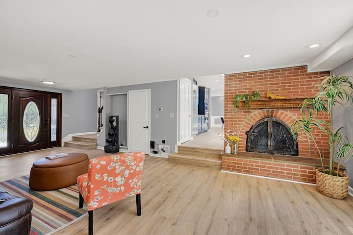 5500 Sf Retreat Home In Coveted Stevenson - Owings Mills, MD
