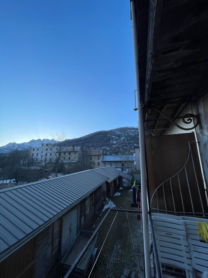 Appart Chaleureux Skis Aux Pieds - Briançon