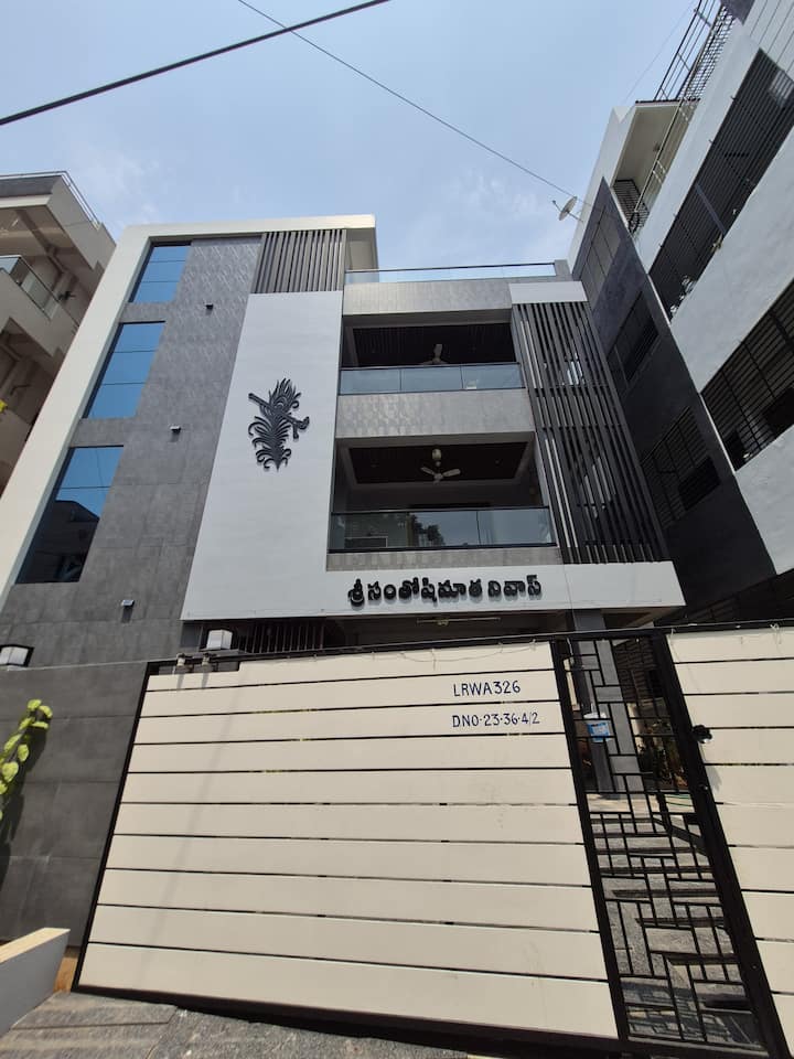 Elegant 3bhk Guest House - Vijayawada