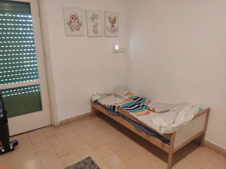 דירה בלב קטמון הישנה - Jerusalem