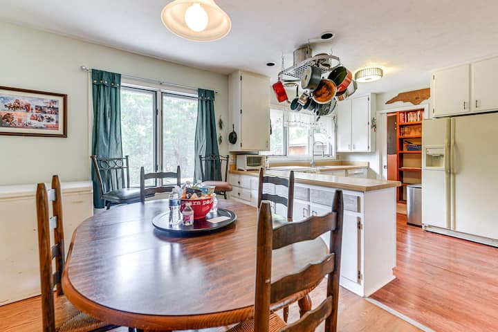 Comfy Sunset Cove House - Sunset Beach, NC