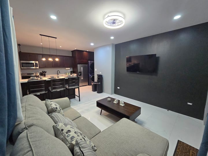 Modern 1 Bed In Belama - Belize City (Azure Apt) - Belize