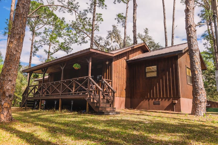 Entire Home At The Retreat In Christmas, Fl -
