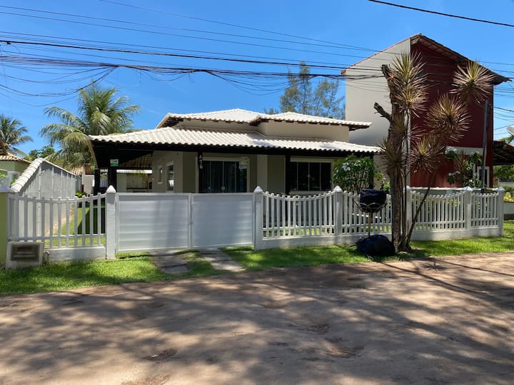 Casa No Cond. Long Beach- Unamar - Cabo Frio