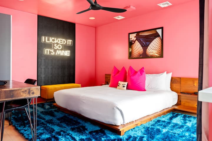 Boutique Escape | Mill Ave | Pool & Hot Tub | Gym - Tempe, AZ