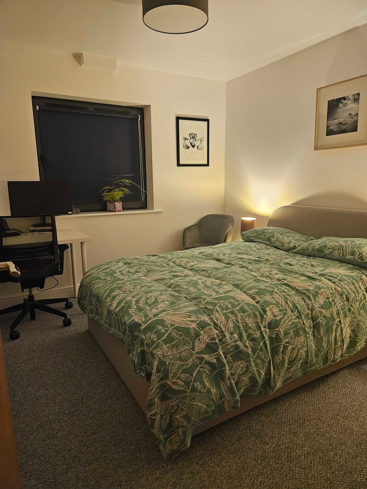Comfy Room In Lovely Stepaside - Dun Laoghaire