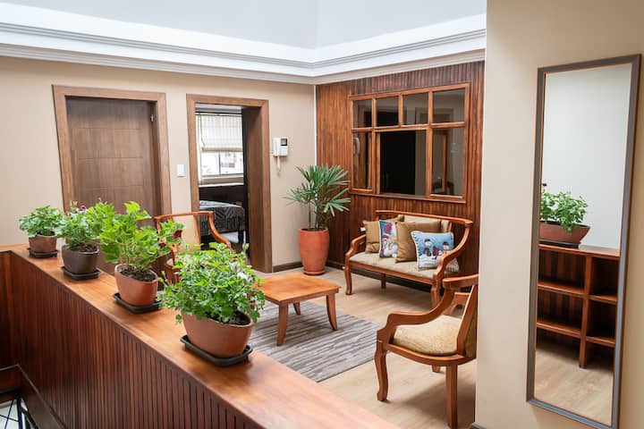 Dpto. En El Corazón De Cuenca + Garaje Gratis. - Cuenca