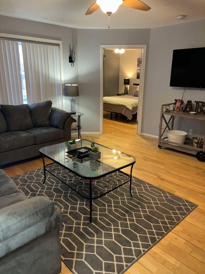 Cozy Port Arthur Apartment - Thunder Bay