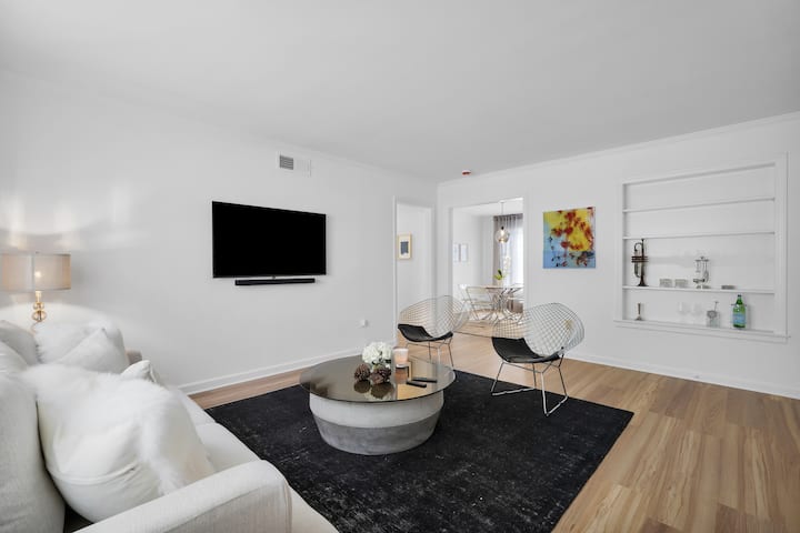 The Mid-century Muse - Savannah, GA