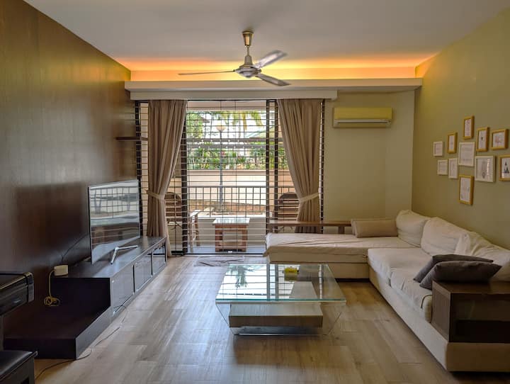 Tastefully Renovated With A Glimpse Of Pool - Teluk Bahang