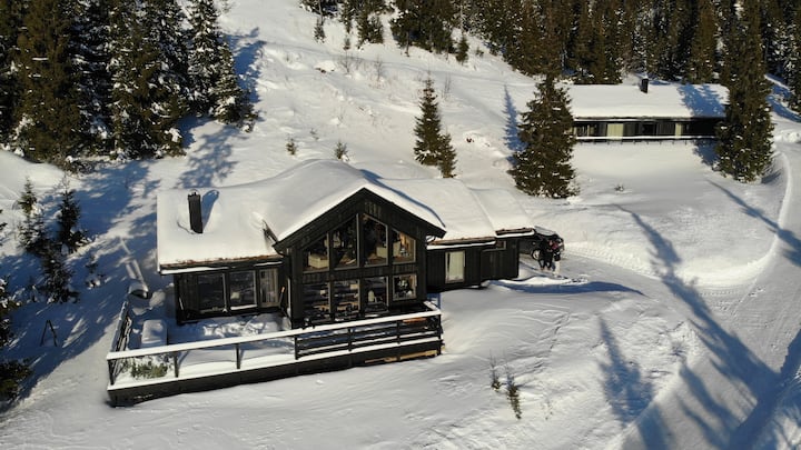 Kvitfjell (White Mountain) Haven At 867m - Norway