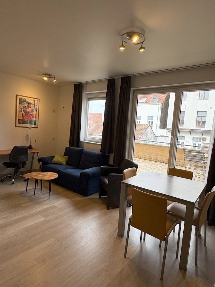 Apartment With Big Terrace + Parking - Ixelles