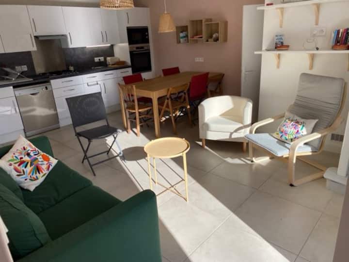 Maison De Village Tout Confort - Billiers