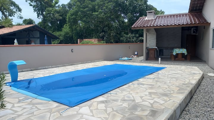 Casa Com Piscina A 800m Da Praia - Itapoá