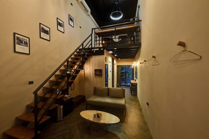 28 The Loft - King Terrace Loft（non-smoking Room） - Tainan City