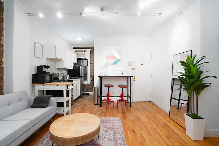 1 Bedroom Apt In East Village - New York City