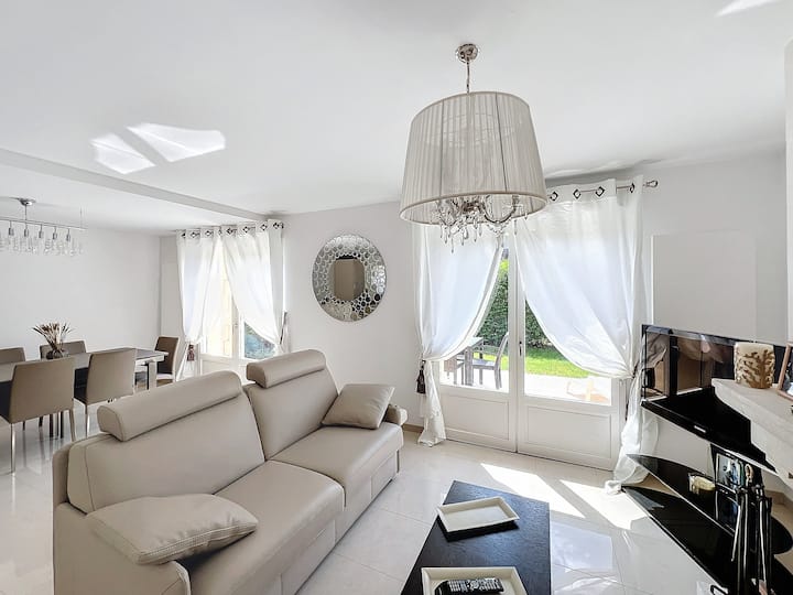 Maison Avec Jardin à Deauville - Villerville