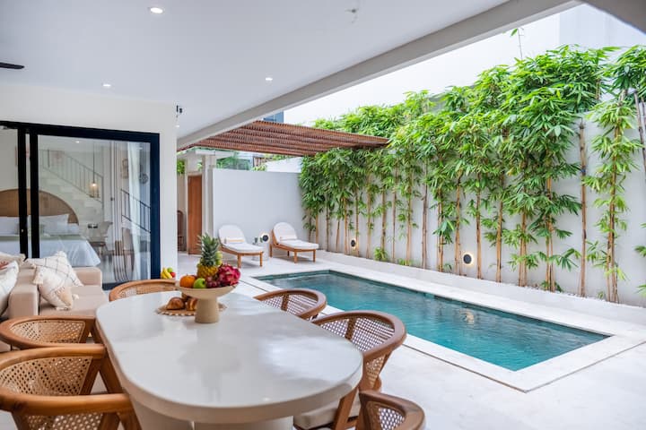 Villa Akiin Canggu Serene Escape - Canggu