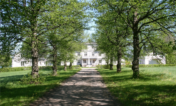 Lägenhet I Herrgårdsmiljö - Nora
