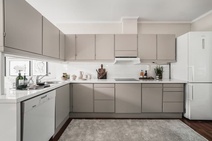 Modern Top Floor Apartment - 트론헤임