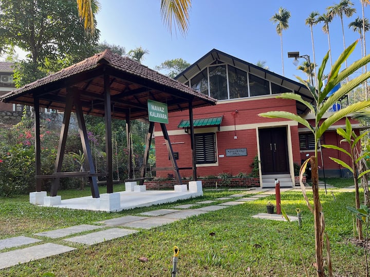 Cozy 2-bed Cottage In Wayanad At Navaz Kalavara - Kerala